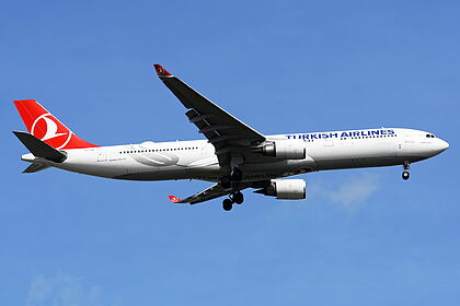 Turkish Airlines TK1953 (THY86F) from Istanbul to Amsterdam