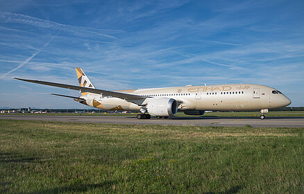 Etihad Airways EY868 (ETD868) from Abu Dhabi to Guangzhou